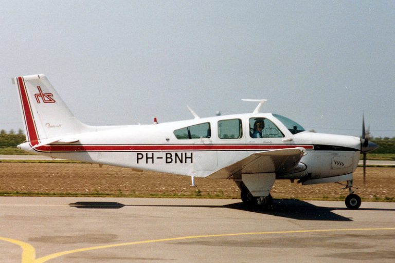 Gallery Beechcraft F33A / F33C "Bonanza" - RLS-KFA Aircraft History